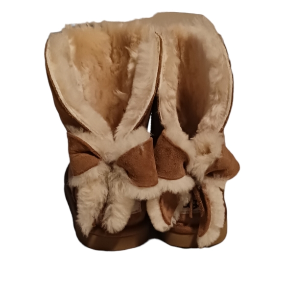 UGG | Shoes | Ugg Classic Heritage Bow | Poshmark